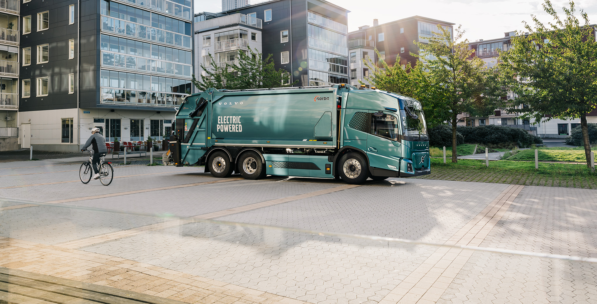 Wie sicher sind batterieelektrische Lkw?